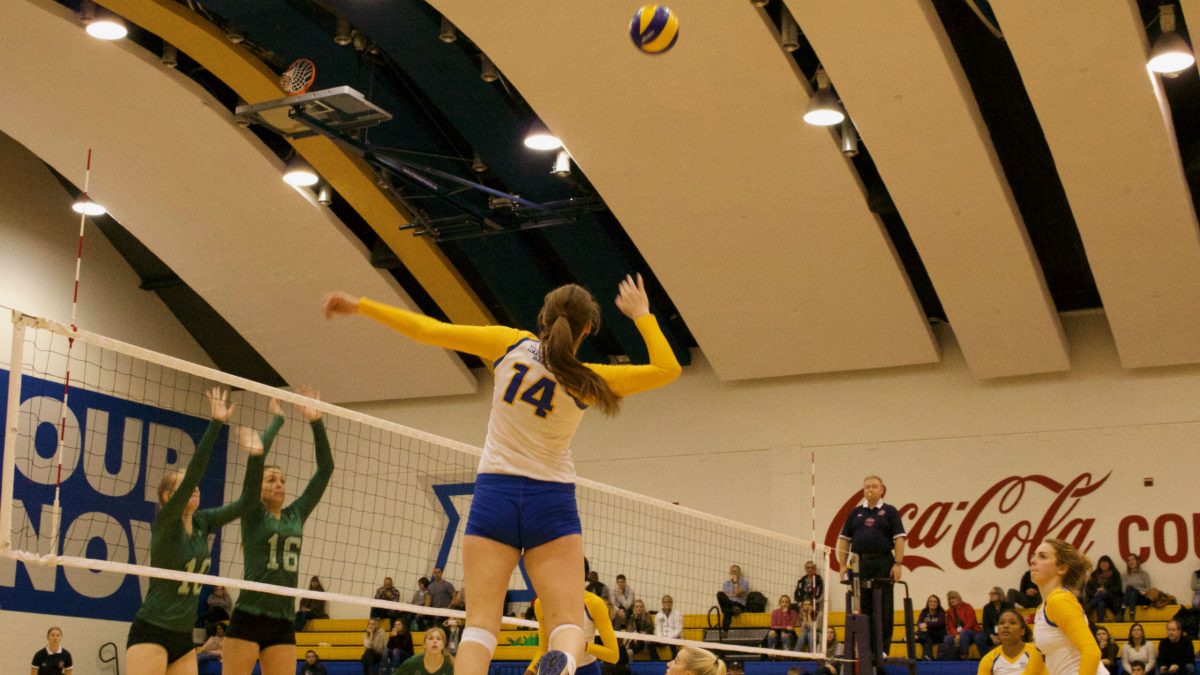 Rams women’s volleyball beat Excalibur, stay undefeated – The Eyeopener