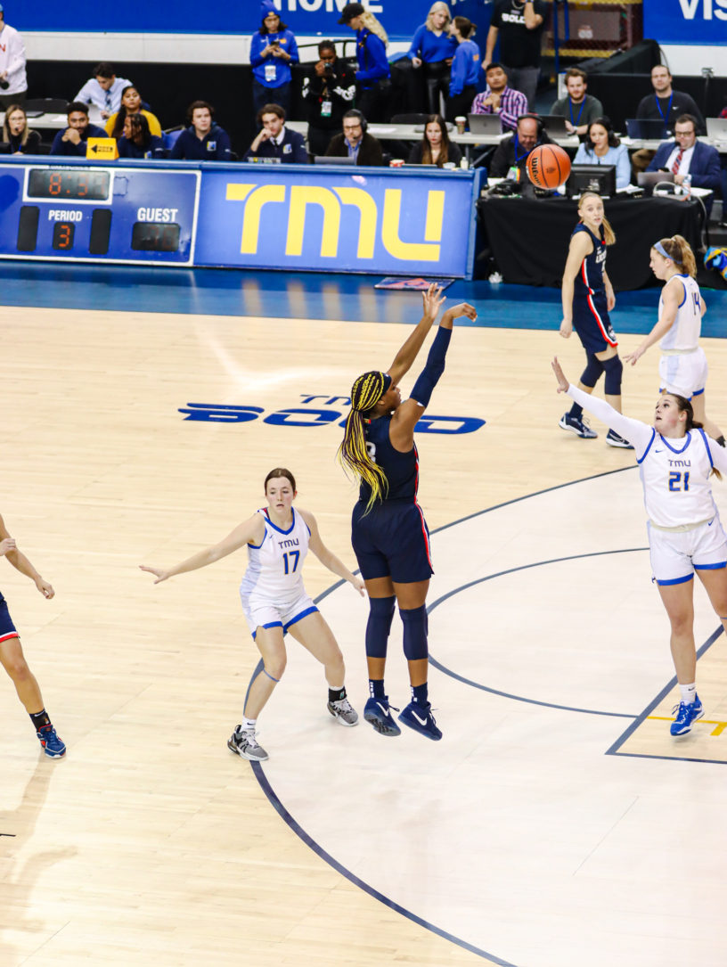 A hero’s homecoming for Aaliyah Edwards takes centre stage as UConn ...