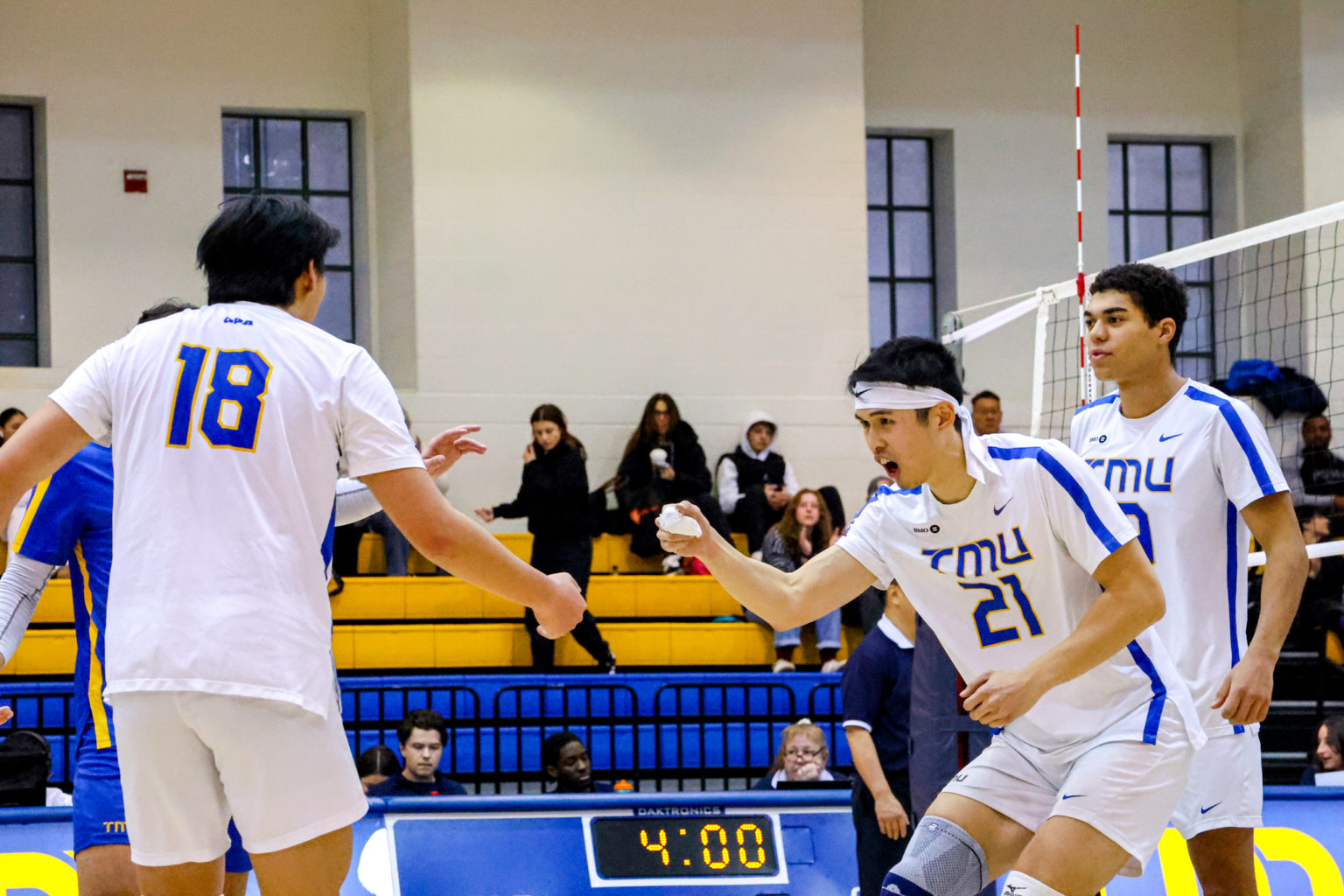 Bold’s playoff contention in danger after five-set loss to Warriors ...